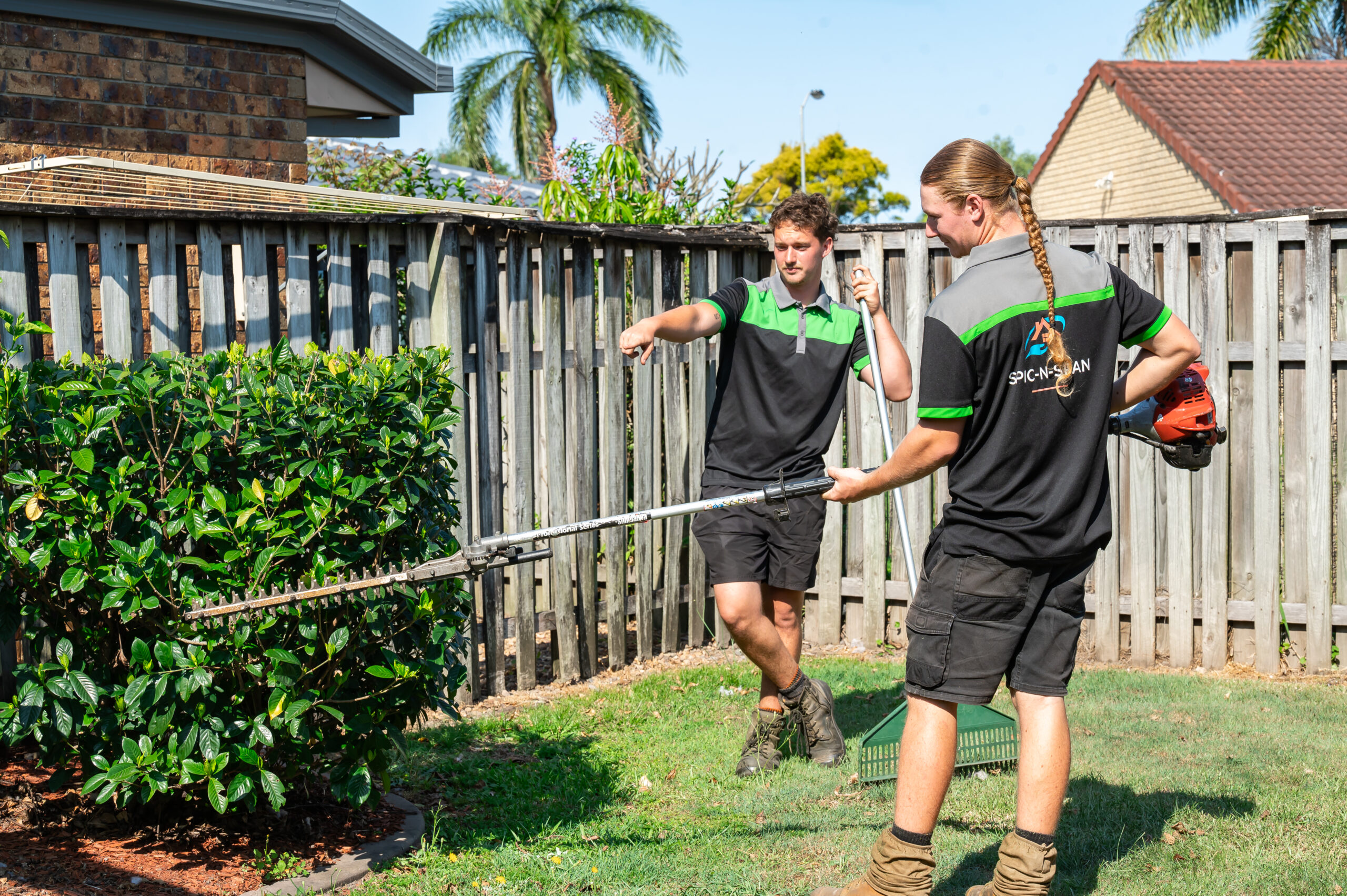 Yard & Garden Maintenance - Spic-N-Span